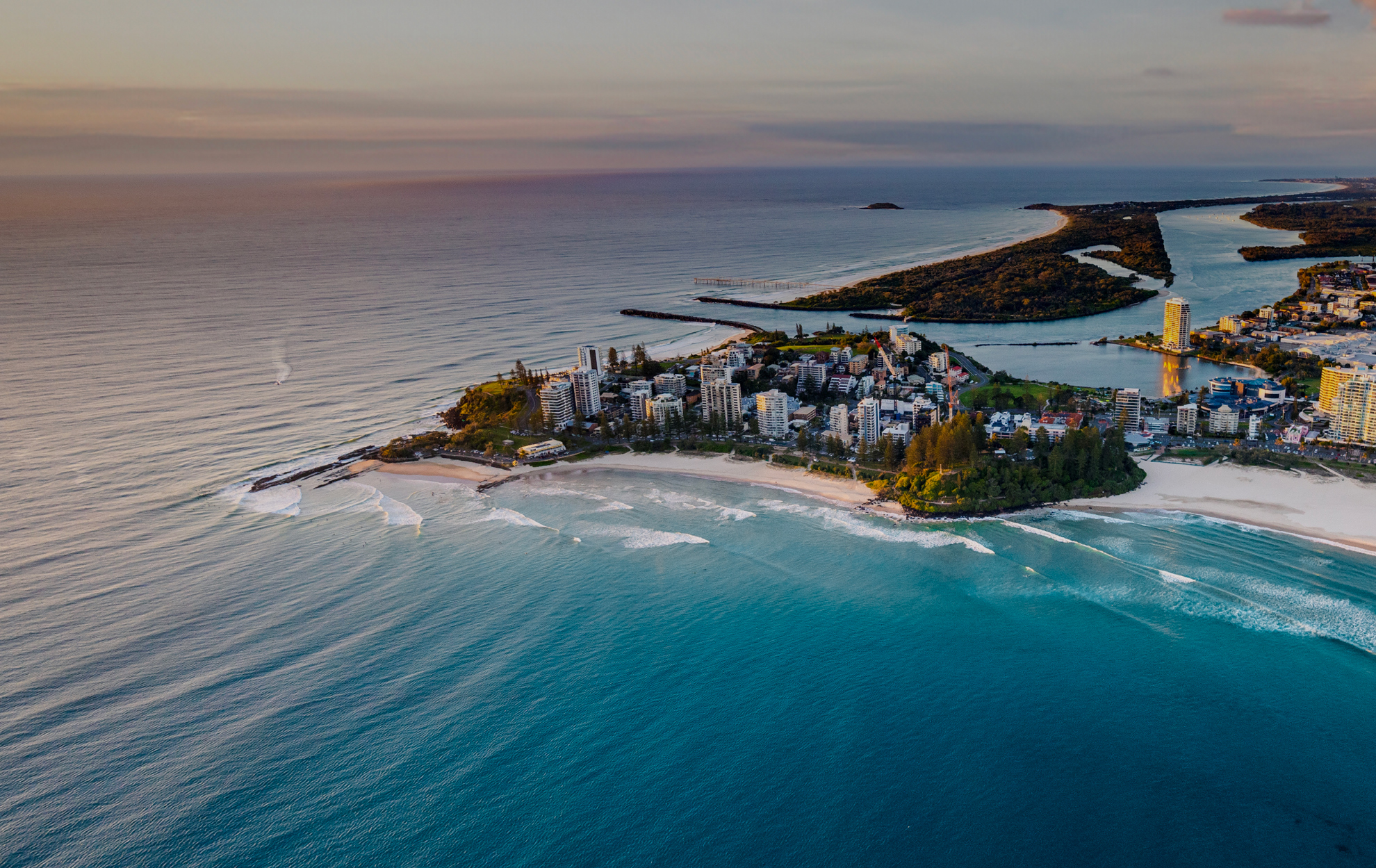 Radia Residences Rainbow Bay | 2,3,4&5 Bed Residences Now Selling at ...